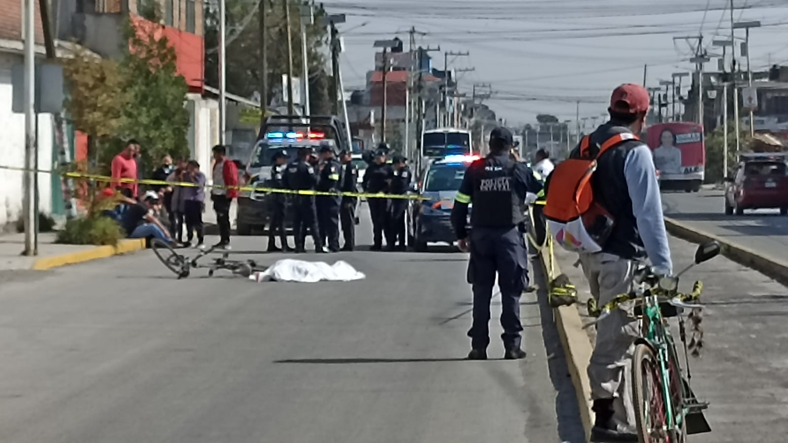 Arrollan En San Cristóbal Huichochitlán A Joven Que Viajaba En Su Bicicleta